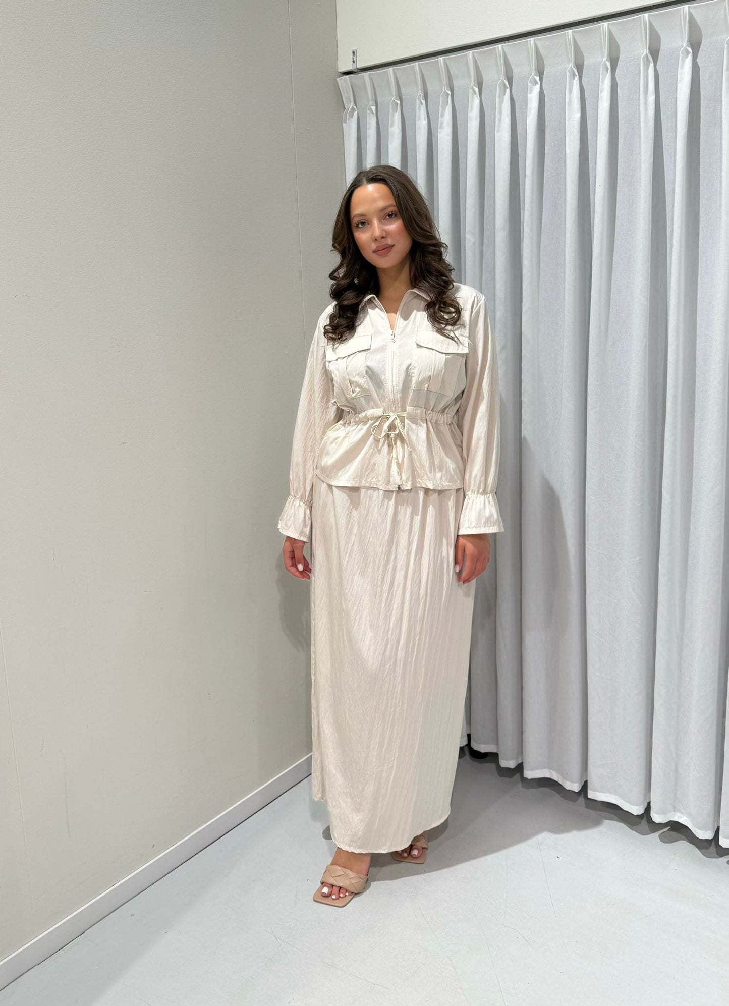 ZARA Set - Beige – OHLUXEDOLLS